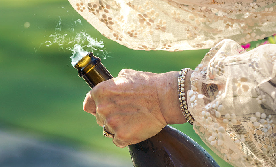 Friday Night Fizz – Chilworth Manor Vineyard